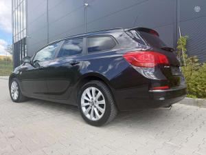 Melns Opel Astra 2013 Viļņa, ar dzinēja tilpumu 1.96 L un nobraukumu 200 tūkst. km par 4150 €, foto 6 vietnē AUTOMOTO.COM.LV