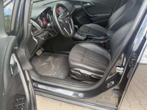 Melns Opel Astra 2013 Viļņa, ar dzinēja tilpumu 1.96 L un nobraukumu 200 tūkst. km par 4150 €, foto 15 vietnē AUTOMOTO.COM.LV