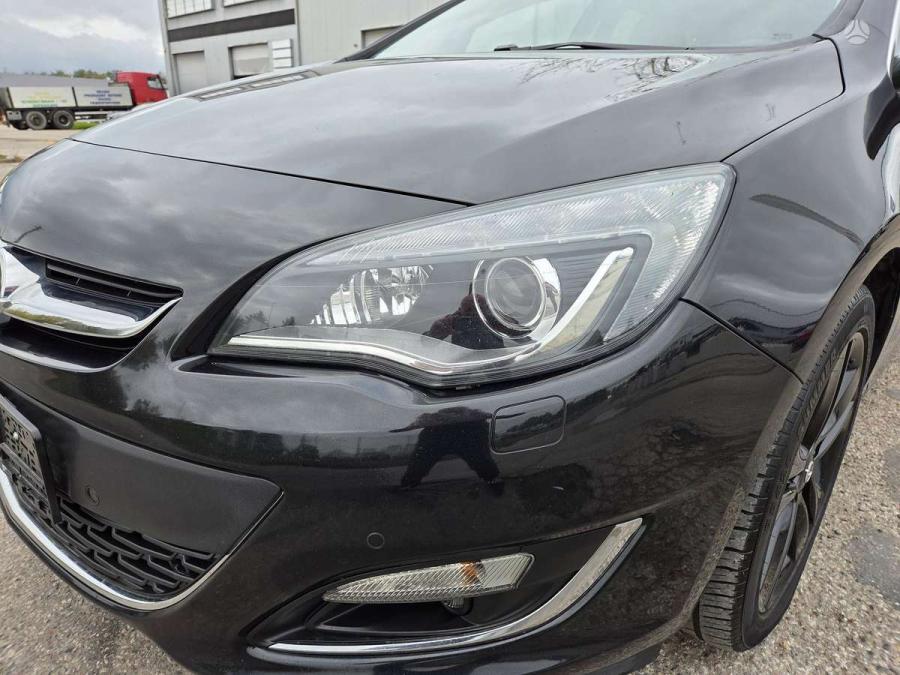 Melns Opel Astra 2013 Marijampole, ar dzinēja tilpumu 1.96 L un nobraukumu 234 tūkst. km par 3750 €, foto 23 vietnē AUTOMOTO.COM.LV