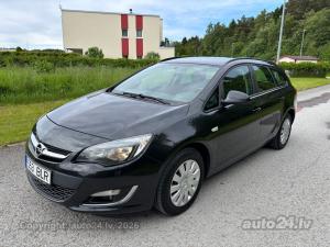 Melns Opel Astra 2014 Tallina, ar dzinēja tilpumu 1.60 L un nobraukumu 179 tūkst. km par 3990 €, foto  vietnē AUTOMOTO.COM.LV