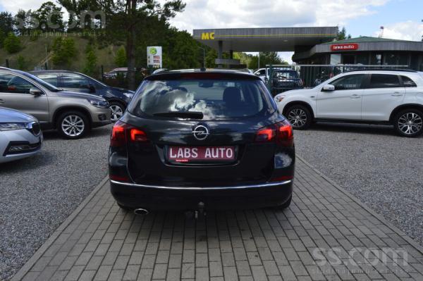 Melns Opel Astra 2014 Tukums, ar dzinēja tilpumu 2.00 L un nobraukumu 215 tūkst. km par 5995 €, foto 5 vietnē AUTOMOTO.COM.LV