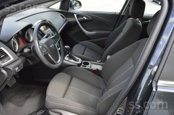 Melns Opel Astra 2014 Tukums, ar dzinēja tilpumu 2.00 L un nobraukumu 215 tūkst. km par 5995 €, foto 7 vietnē AUTOMOTO.COM.LV