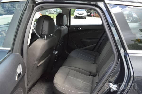 Melns Opel Astra 2014 Tukums, ar dzinēja tilpumu 2.00 L un nobraukumu 215 tūkst. km par 5995 €, foto 8 vietnē AUTOMOTO.COM.LV