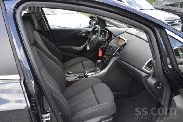 Melns Opel Astra 2014 Tukums, ar dzinēja tilpumu 2.00 L un nobraukumu 215 tūkst. km par 5995 €, foto 10 vietnē AUTOMOTO.COM.LV