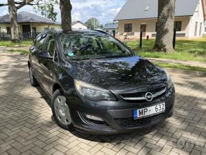 Black Opel Astra 2014 in Valmiera, with an engine capacity of 1.70 L and mileage of 240 thousand km for 2950 €, photo 17 on AUTOMOTO.COM.LV