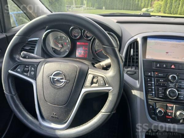Melns Opel Astra 2014 Rīga, ar dzinēja tilpumu 1.60 L un nobraukumu 355 tūkst. km par 1500 €, foto 5 vietnē AUTOMOTO.COM.LV