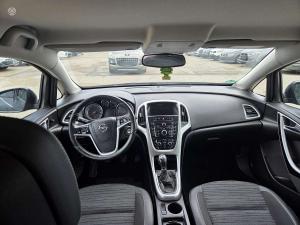 Black Opel Astra 2014 in Marijampole, with an engine capacity of 1.36 L and mileage of 187 thousand km for 3900 €, photo 16 on AUTOMOTO.COM.LV