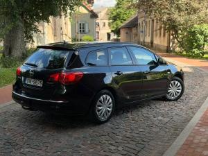 Melns Opel Astra 2014 Cēsis, ar dzinēja tilpumu 1.70 L un nobraukumu 357 tūkst. km par 2990 €, foto 5 vietnē AUTOMOTO.COM.LV