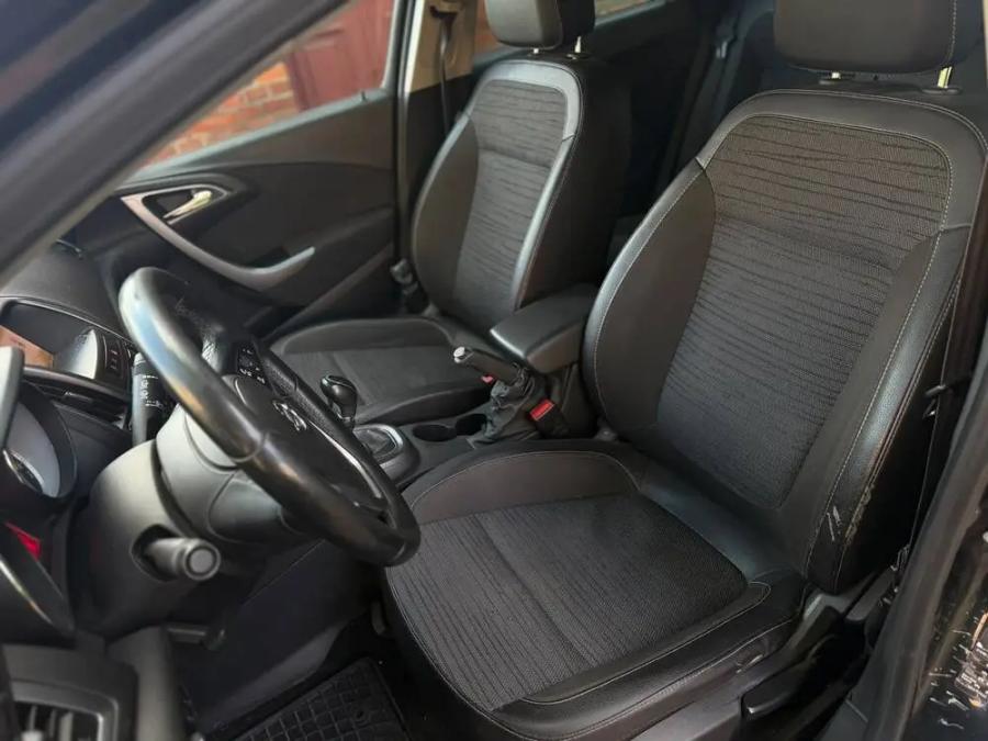 Melns Opel Astra 2014 Cēsis, ar dzinēja tilpumu 1.70 L un nobraukumu 357 tūkst. km par 2990 €, foto 10 vietnē AUTOMOTO.COM.LV