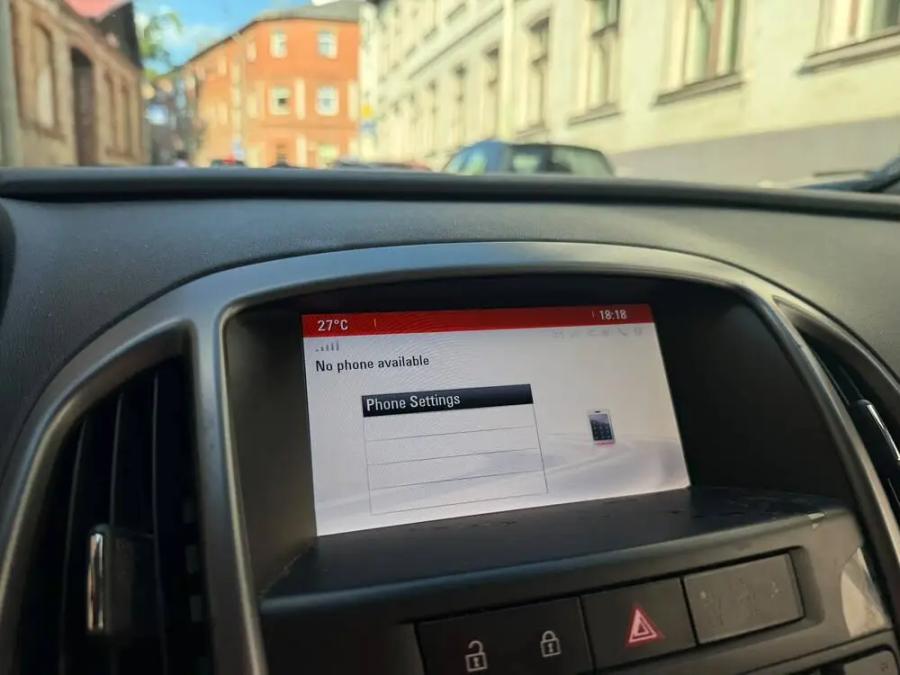 Melns Opel Astra 2014 Cēsis, ar dzinēja tilpumu 1.70 L un nobraukumu 357 tūkst. km par 2990 €, foto 18 vietnē AUTOMOTO.COM.LV