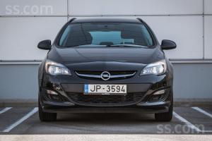 Melns Opel Astra 2014 Rīga, ar dzinēja tilpumu 1.40 L un nobraukumu 218 tūkst. km par 3990 €, foto 3 vietnē AUTOMOTO.COM.LV