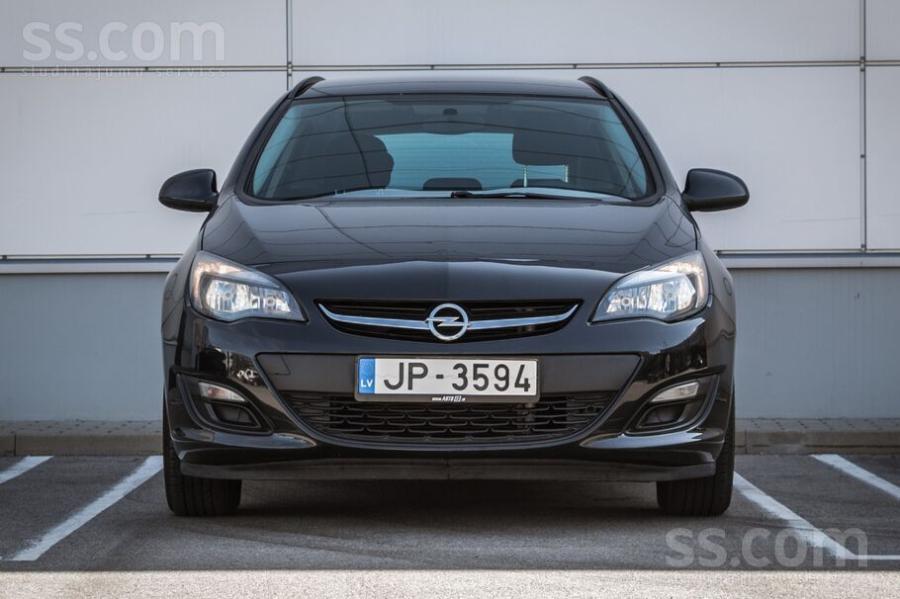 Melns Opel Astra 2014 Rīga, ar dzinēja tilpumu 1.40 L un nobraukumu 218 tūkst. km par 3990 €, foto 3 vietnē AUTOMOTO.COM.LV