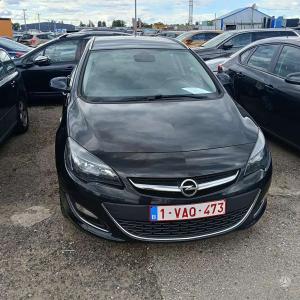 Black Opel Astra 2014 in Kaunas, with an engine capacity of 1.60 L and mileage of 220 thousand km for 3950 €, photo  on AUTOMOTO.COM.LV