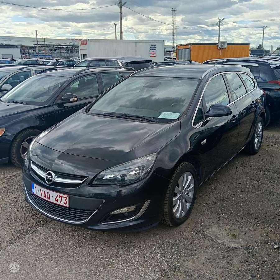 Black Opel Astra 2014 in Kaunas, with an engine capacity of 1.60 L and mileage of 220 thousand km for 3950 €, photo 4 on AUTOMOTO.COM.LV