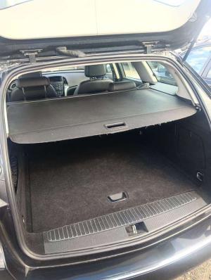 Black Opel Astra 2014 in Kaunas, with an engine capacity of 1.60 L and mileage of 220 thousand km for 3950 €, photo 16 on AUTOMOTO.COM.LV