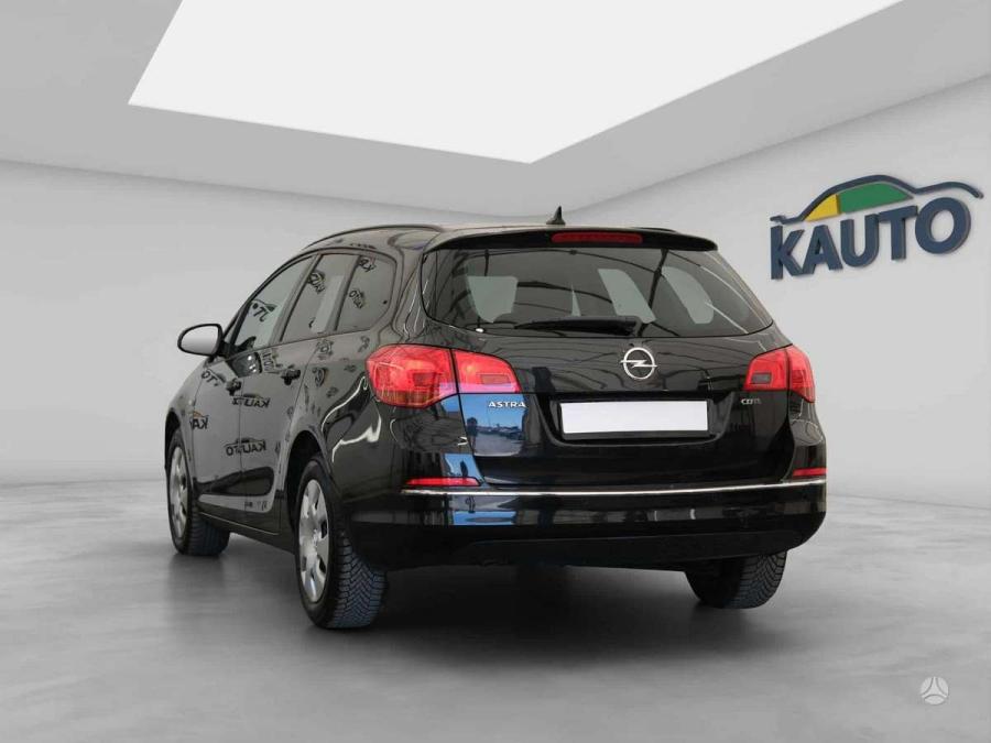 Melns Opel Astra 2014 Kauņa, ar dzinēja tilpumu 1.70 L un nobraukumu 267 tūkst. km par 5490 €, foto 4 vietnē AUTOMOTO.COM.LV