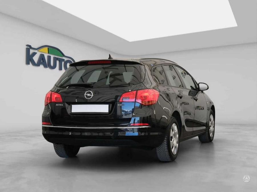 Melns Opel Astra 2014 Kauņa, ar dzinēja tilpumu 1.70 L un nobraukumu 267 tūkst. km par 5490 €, foto 5 vietnē AUTOMOTO.COM.LV