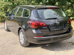 Melns Opel Astra 2014 Šauļi, ar dzinēja tilpumu 1.69 L un nobraukumu 280 tūkst. km par 3950 €, foto 11 vietnē AUTOMOTO.COM.LV