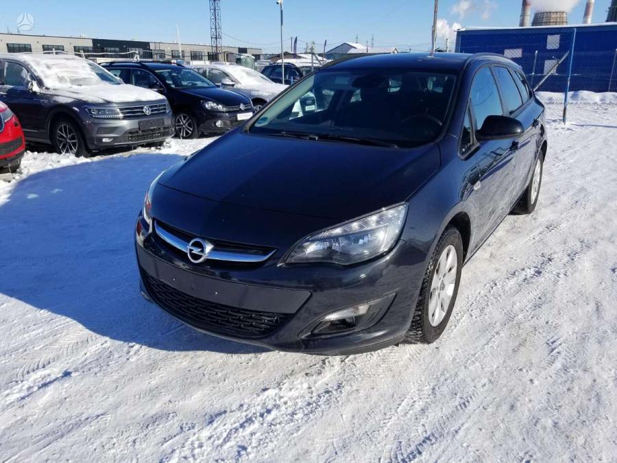 Black Opel Astra 2015 in Kaunas, with an engine capacity of 1.60 L and mileage of 170 thousand km for 3999 €, photo 1 on AUTOMOTO.COM.LV