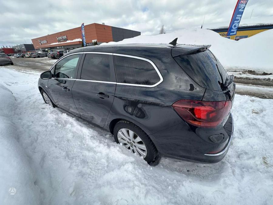 Melns Opel Astra 2015 Kretinga, ar dzinēja tilpumu 1.60 L un nobraukumu 214 tūkst. km par 1999 €, foto 5 vietnē AUTOMOTO.COM.LV