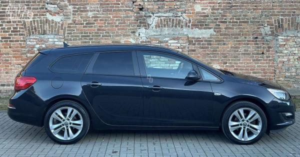 Melns Opel Astra 2015 Kėdainiai, ar dzinēja tilpumu 1.60 L un nobraukumu 254 tūkst. km par 4500 €, foto 5 vietnē AUTOMOTO.COM.LV