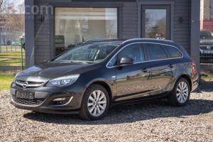 Melns Opel Astra 2015 Liepāja, ar dzinēja tilpumu 1.60 L un nobraukumu 229 tūkst. km par 5650 €, foto 4 vietnē AUTOMOTO.COM.LV