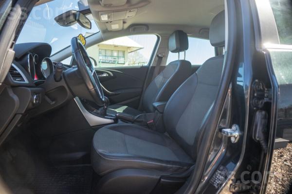 Melns Opel Astra 2015 Liepāja, ar dzinēja tilpumu 1.60 L un nobraukumu 229 tūkst. km par 5650 €, foto 9 vietnē AUTOMOTO.COM.LV