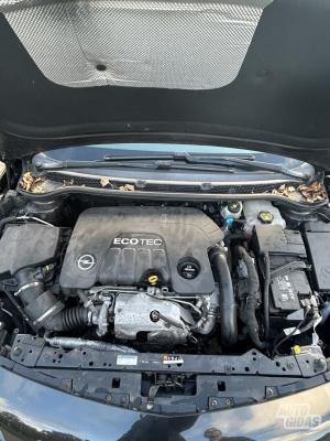 Black Opel Astra 2015 in Klaipeda, with an engine capacity of 1.60 L and mileage of 208 thousand km for 5000 €, photo 17 on AUTOMOTO.COM.LV