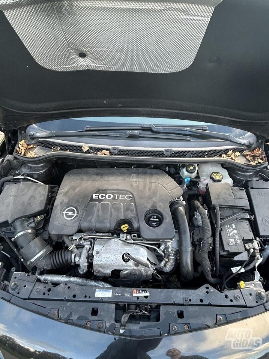 Black Opel Astra 2015 in Klaipeda, with an engine capacity of 1.60 L and mileage of 208 thousand km for 5000 €, photo 17 on AUTOMOTO.COM.LV