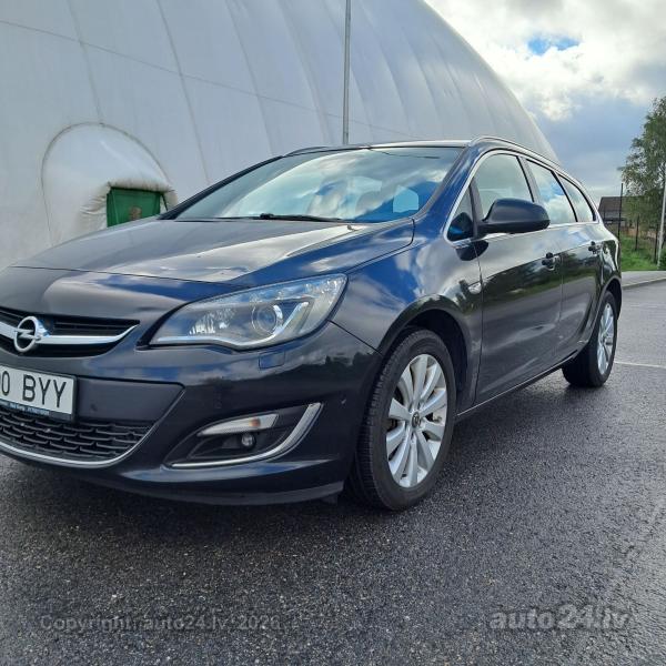 Black Opel Astra 2015 in Tallinn, with an engine capacity of 2.00 L and mileage of 395 thousand km for 3500 €, photo 2 on AUTOMOTO.COM.LV