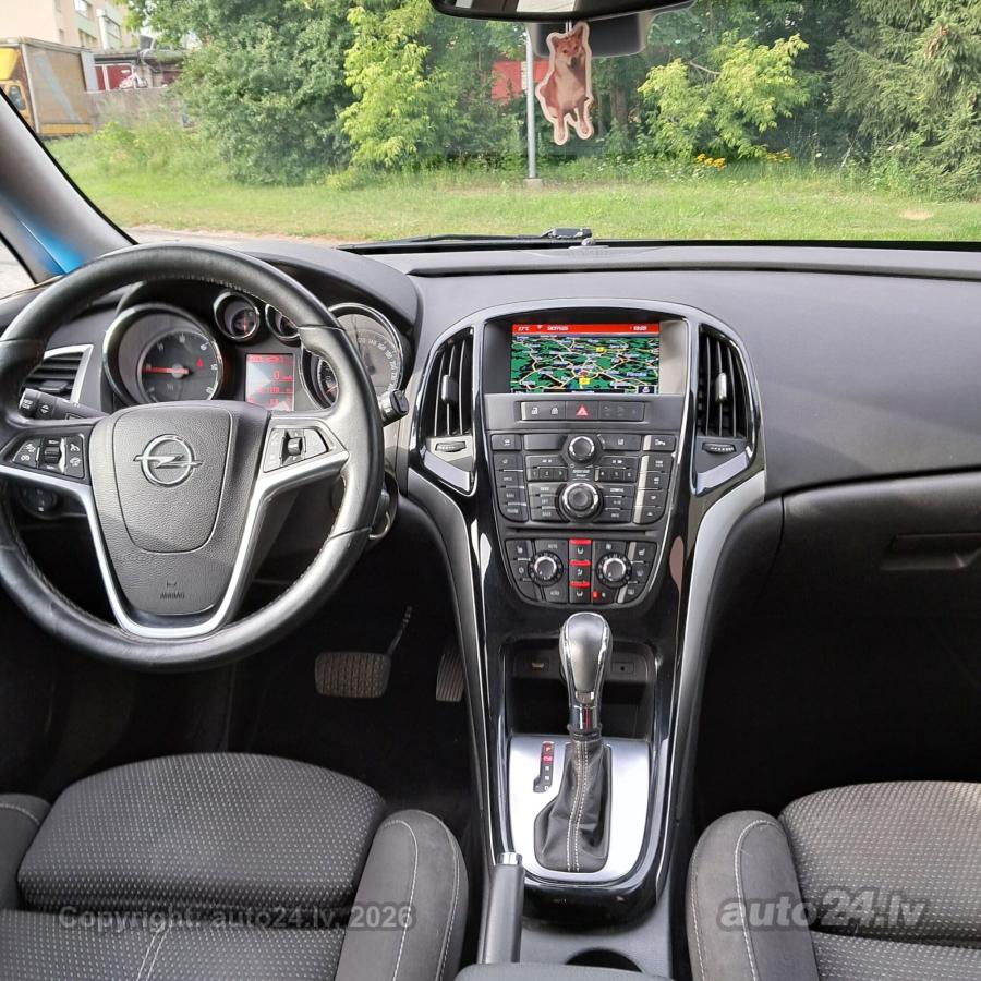 Melns Opel Astra 2015 Tallina, ar dzinēja tilpumu 2.00 L un nobraukumu 395 tūkst. km par 3500 €, foto 10 vietnē AUTOMOTO.COM.LV