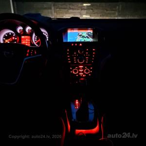 Melns Opel Astra 2015 Tallina, ar dzinēja tilpumu 2.00 L un nobraukumu 395 tūkst. km par 3500 €, foto 14 vietnē AUTOMOTO.COM.LV