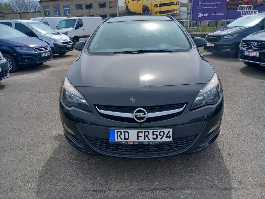 Melns Opel Astra 2015 Gargždai, ar dzinēja tilpumu 1.60 L un nobraukumu 246 tūkst. km par 4150 €, foto 3 vietnē AUTOMOTO.COM.LV