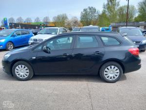 Melns Opel Astra 2015 Gargždai, ar dzinēja tilpumu 1.60 L un nobraukumu 246 tūkst. km par 4150 €, foto 5 vietnē AUTOMOTO.COM.LV