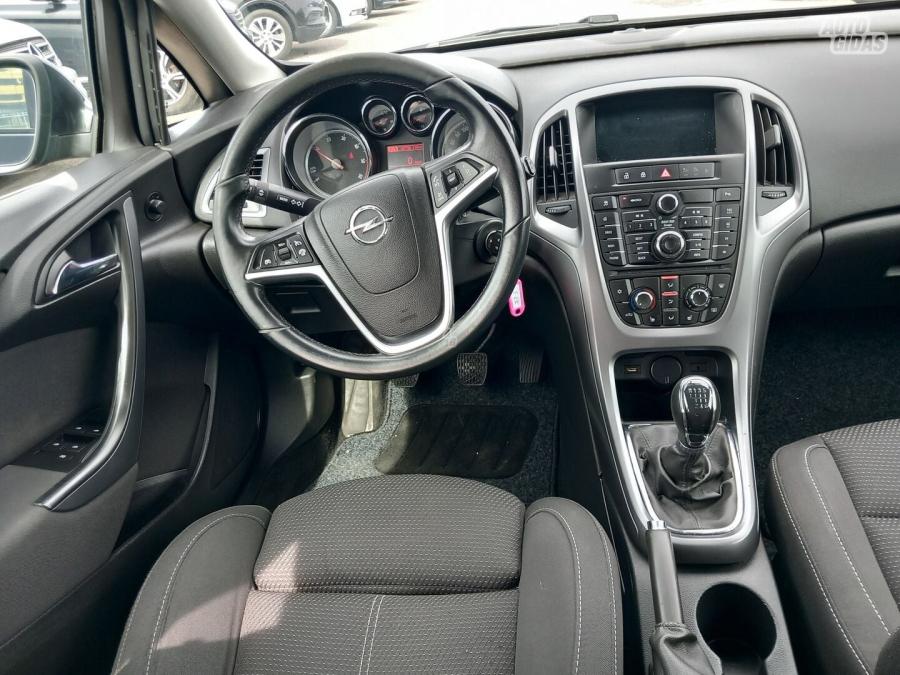 Melns Opel Astra 2015 Gargždai, ar dzinēja tilpumu 1.60 L un nobraukumu 246 tūkst. km par 4150 €, foto 10 vietnē AUTOMOTO.COM.LV