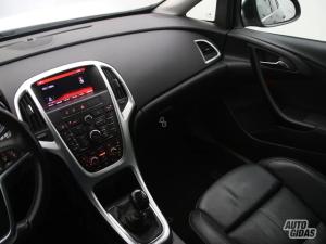 Melns Opel Astra 2015 Viļņa, ar dzinēja tilpumu 1.60 L un nobraukumu 184 tūkst. km par 6199 €, foto 22 vietnē AUTOMOTO.COM.LV
