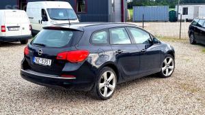 Melns Opel Astra 2015 Cēsis, ar dzinēja tilpumu 1.60 L un nobraukumu 246 tūkst. km par 2900 €, foto 6 vietnē AUTOMOTO.COM.LV
