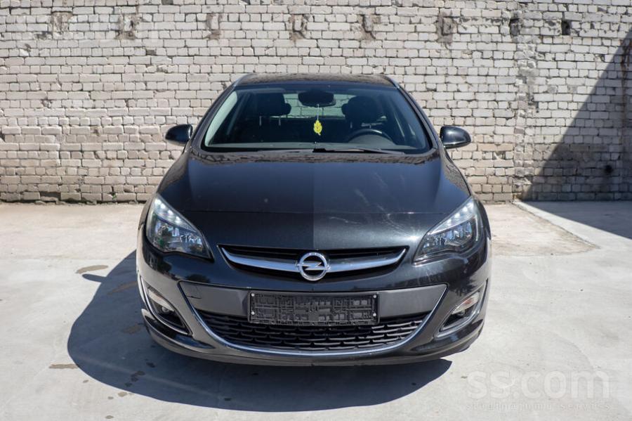 Melns Opel Astra 2015 Liepāja, ar dzinēja tilpumu 1.60 L un nobraukumu 229 tūkst. km par 5650 €, foto 7 vietnē AUTOMOTO.COM.LV