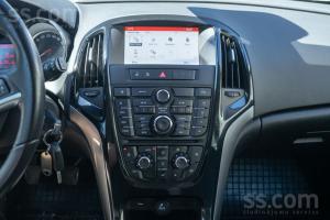 Melns Opel Astra 2015 Liepāja, ar dzinēja tilpumu 1.60 L un nobraukumu 229 tūkst. km par 5650 €, foto 15 vietnē AUTOMOTO.COM.LV