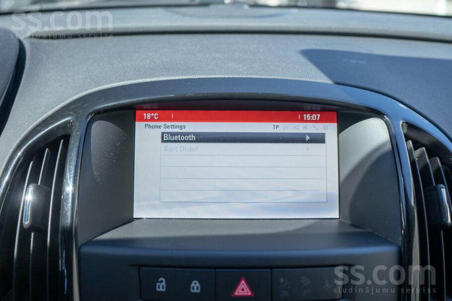 Melns Opel Astra 2015 Liepāja, ar dzinēja tilpumu 1.60 L un nobraukumu 229 tūkst. km par 5650 €, foto 20 vietnē AUTOMOTO.COM.LV