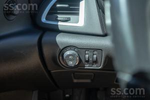 Melns Opel Astra 2015 Liepāja, ar dzinēja tilpumu 1.60 L un nobraukumu 229 tūkst. km par 5650 €, foto 25 vietnē AUTOMOTO.COM.LV