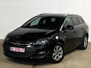 Melns Opel Astra 2015 Jūrmala, ar dzinēja tilpumu 1.40 L un nobraukumu 228 tūkst. km par 5450 €, foto  vietnē AUTOMOTO.COM.LV