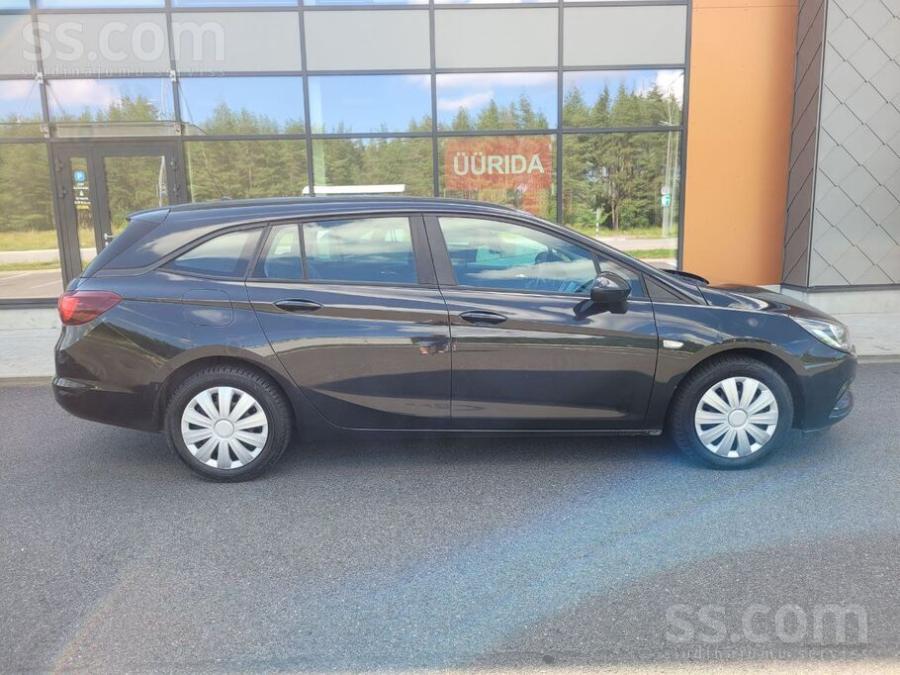 Black Opel Astra 2016 in Tallinn, with an engine capacity of 1.60 L and mileage of 275 thousand km for 3999 €, photo 5 on AUTOMOTO.COM.LV