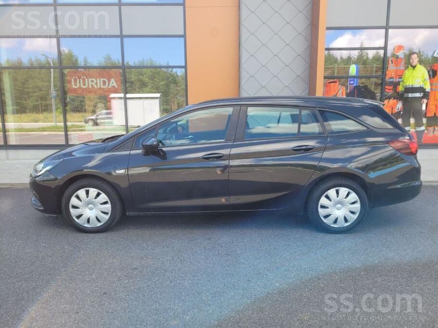 Black Opel Astra 2016 in Tallinn, with an engine capacity of 1.60 L and mileage of 275 thousand km for 3999 €, photo 6 on AUTOMOTO.COM.LV