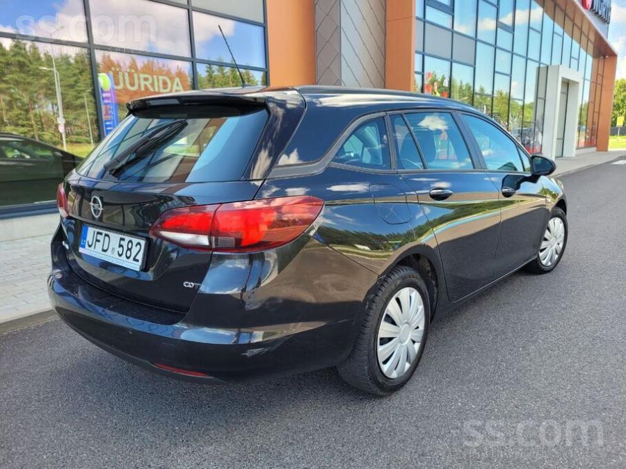 Black Opel Astra 2016 in Tallinn, with an engine capacity of 1.60 L and mileage of 275 thousand km for 3999 €, photo 7 on AUTOMOTO.COM.LV