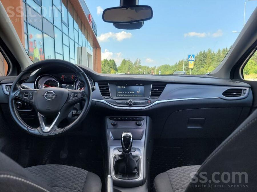 Black Opel Astra 2016 in Tallinn, with an engine capacity of 1.60 L and mileage of 275 thousand km for 3999 €, photo 9 on AUTOMOTO.COM.LV