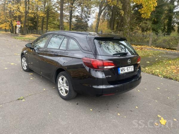 Melns Opel Astra 2016 Rīga, ar dzinēja tilpumu 1.60 L un nobraukumu 0 tūkst. km par 5200 €, foto 4 vietnē AUTOMOTO.COM.LV