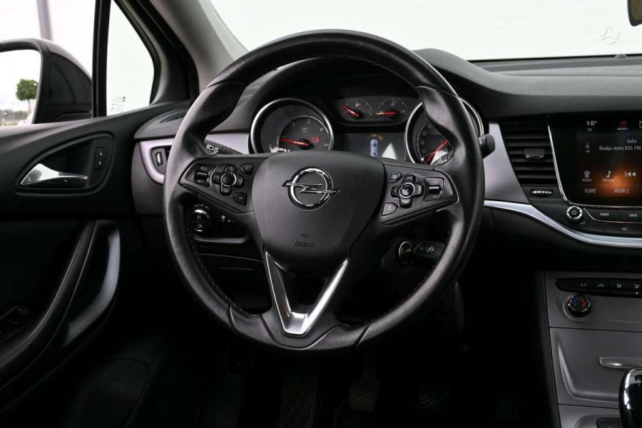 Melns Opel Astra 2016 Kretinga, ar dzinēja tilpumu 1.60 L un nobraukumu 174 tūkst. km par 5999 €, foto 26 vietnē AUTOMOTO.COM.LV