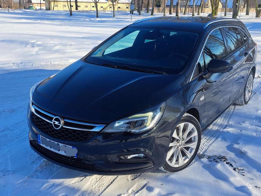 Black Opel Astra 2016 in Taurage, with an engine capacity of 1.60 L and mileage of 250 thousand km for 6200 €, photo 2 on AUTOMOTO.COM.LV