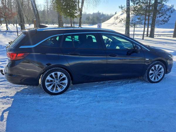 Black Opel Astra 2016 in Taurage, with an engine capacity of 1.60 L and mileage of 250 thousand km for 6200 €, photo 3 on AUTOMOTO.COM.LV